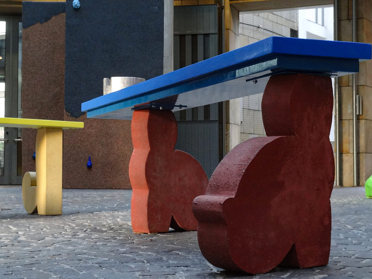Schirn Kunsthalle: Maruša Sagadin – Luv Birds in toten Winkeln ...
